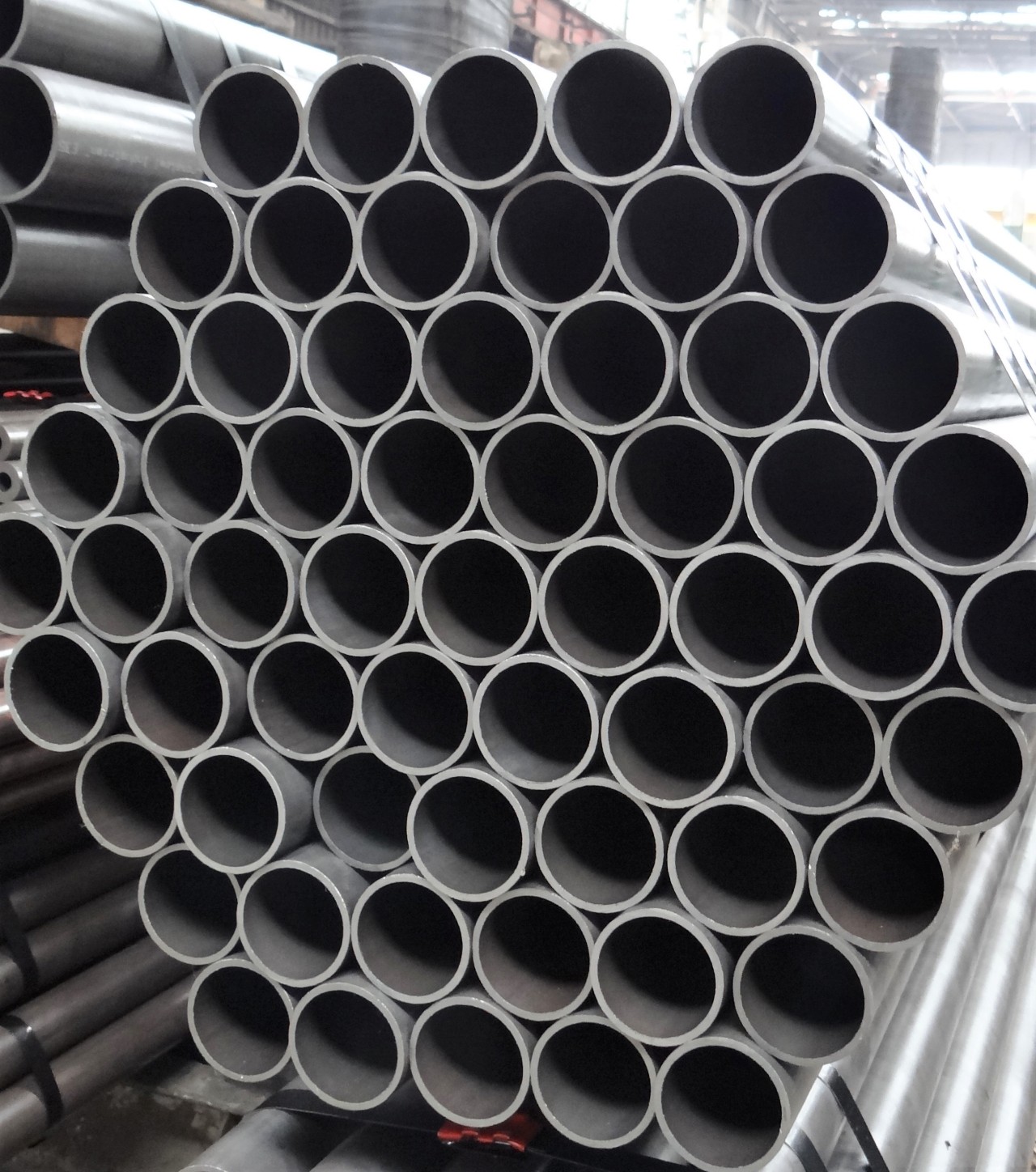 Products - Pipes for low temperatures service - ARTROM STEEL TUBES ...